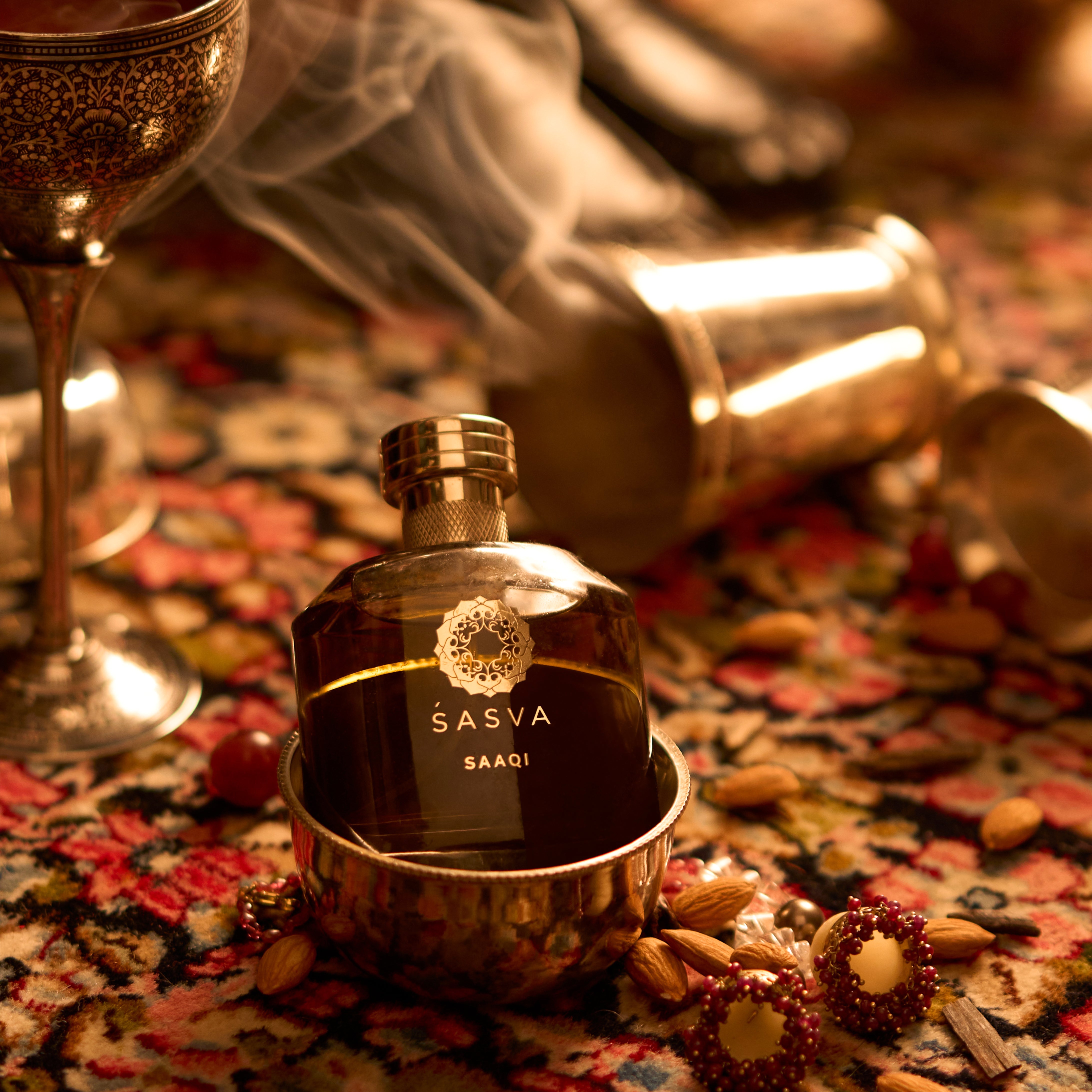 Woody & Amber – Sasva Parfums